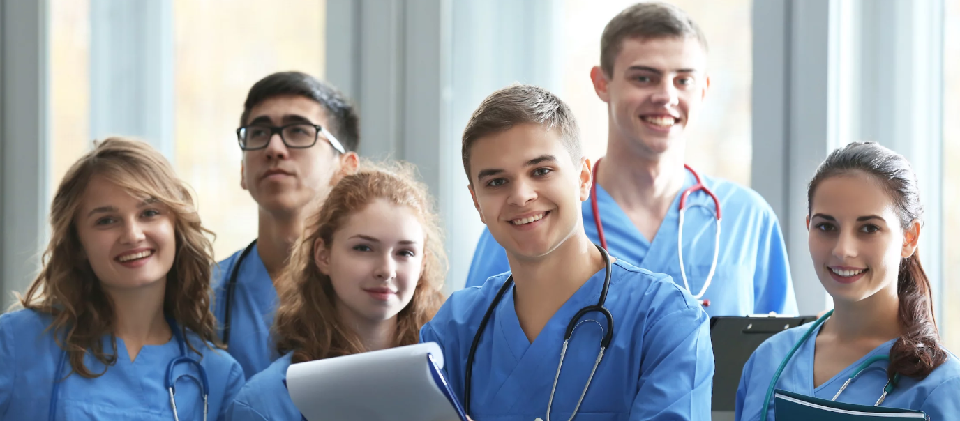 Nursing Accessories: Every Item A Nurse Needs On A Weekly Basis